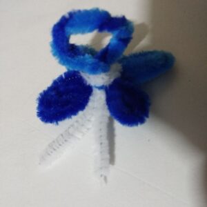 How to Make a Pipe Cleaner Butterfly Ring - SchoolMyKids