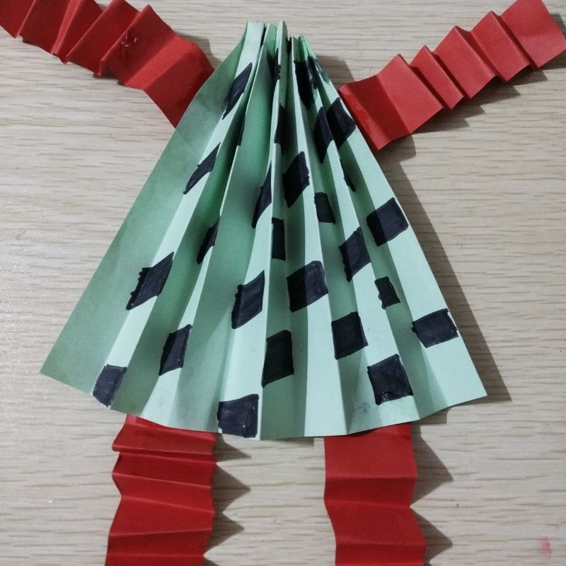 DIY Puppets Your Kids Will Love Making and Playing With - SchoolMyKids