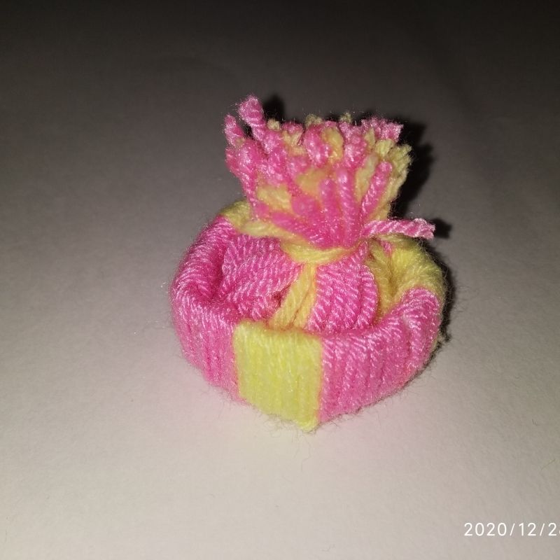 DIY Mini Woollen Cap -Amazing Woollen Craft Ideas - SchoolMyKids