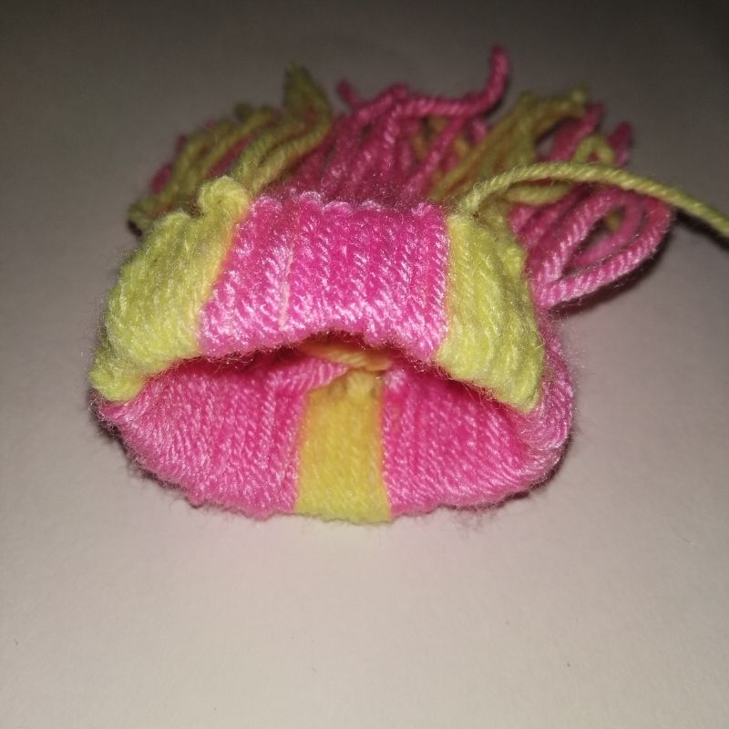 DIY Mini Woollen Cap -Amazing Woollen Craft Ideas - SchoolMyKids