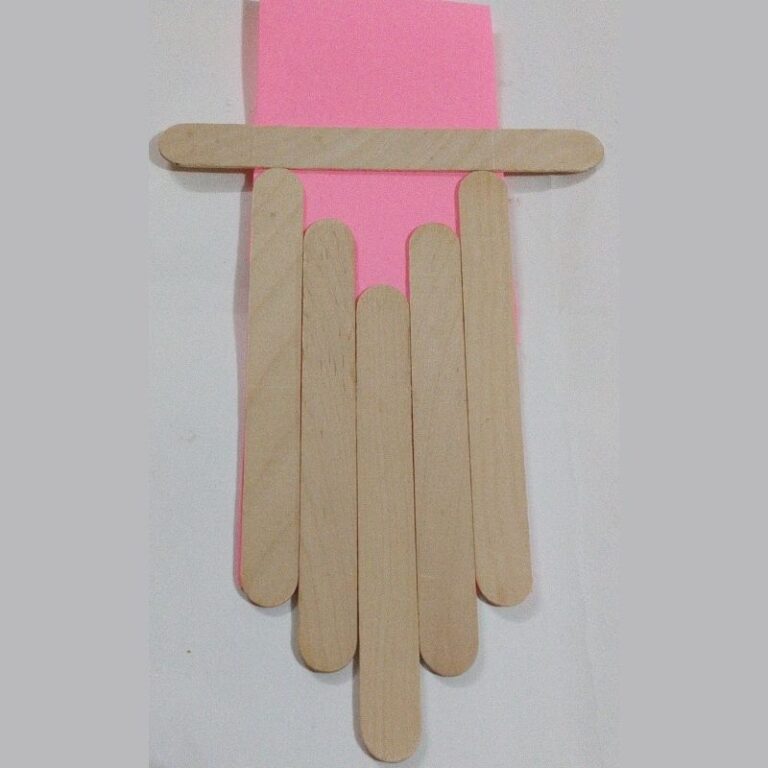 Popsicle Stick Santa Christmas Crafts for Kids | SchoolMyKids